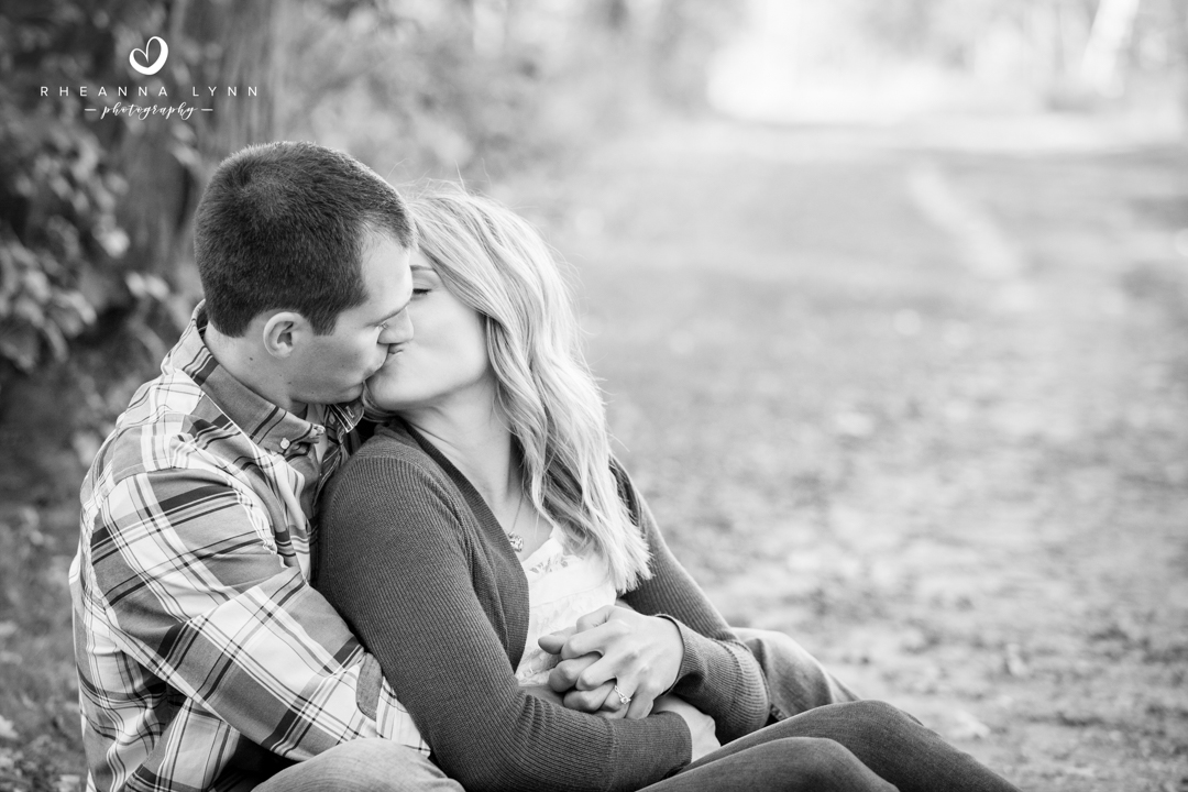 Tom & Sam | Lapham Peak Fall Engagement Session - Rheanna Lynn Photography